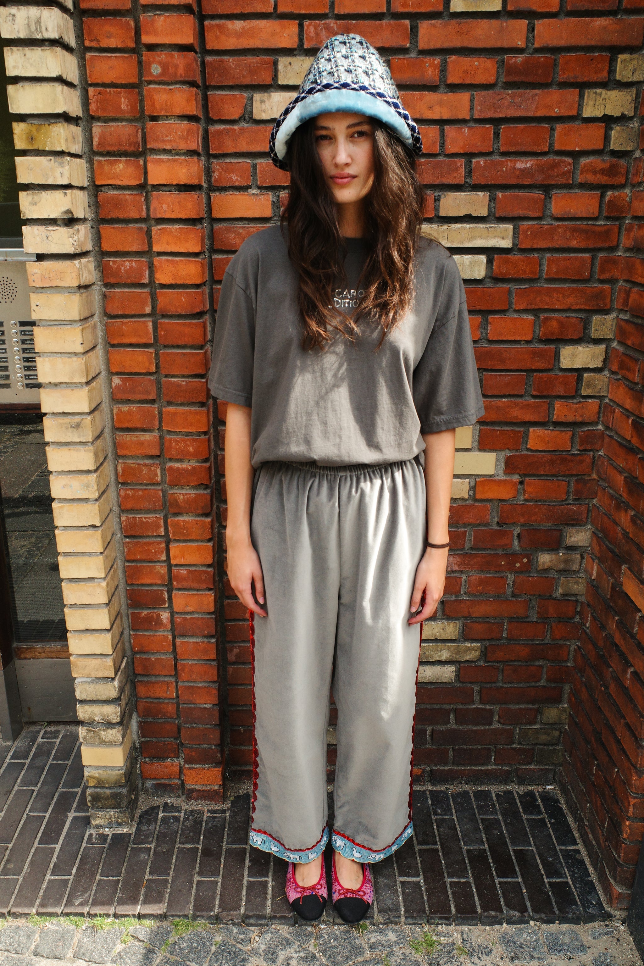 Caro Editions Coco Pants - Grey Velvet with Red Details